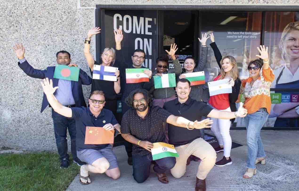 World Press Institute Fellowships 2023 for Journalists - You Can Lead BN
